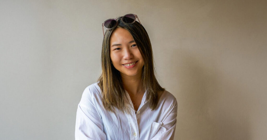 デジタルノマド・Akinaさんに聞く、「自由」を生きるための「覚悟」 – お仕事図鑑